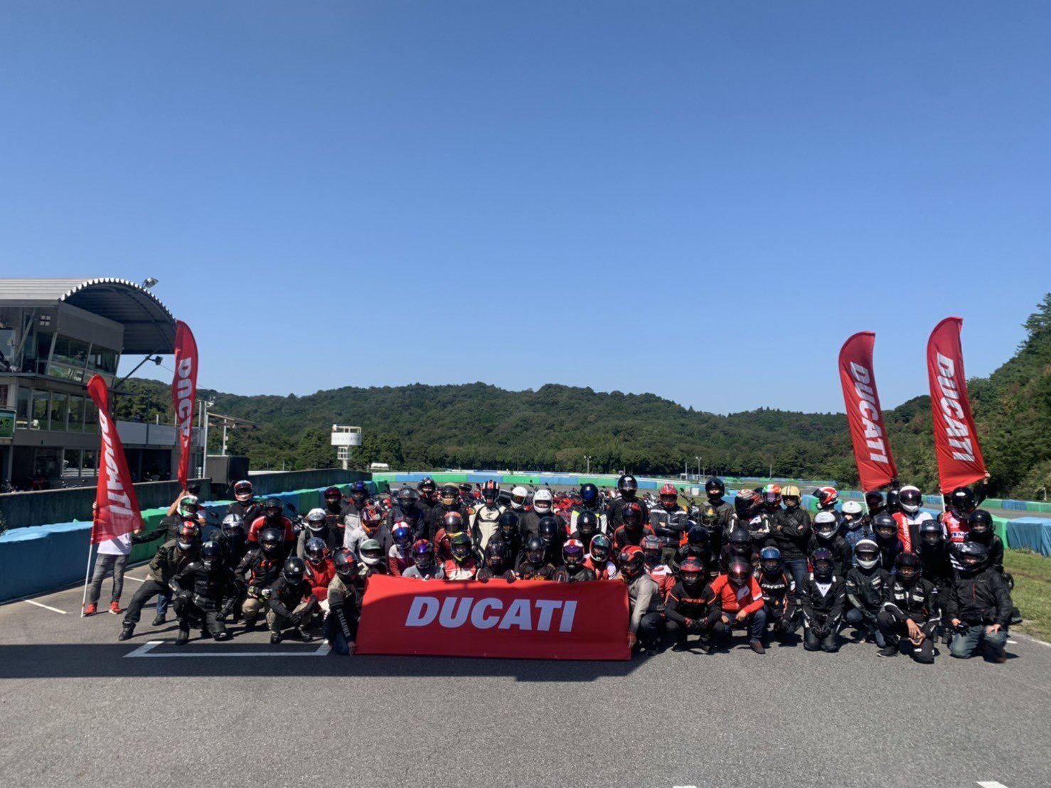 10/2 Ducati Coffee Break Meetingの様子 | バイクのことならDUCATI浜松へ（ドゥカティ浜松）