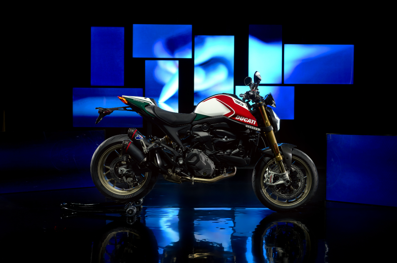 Monster 30° Anniversario MonsterSPも継続して販売中！ | バイクのことならDUCATI浜松へ（ドゥカティ浜松）